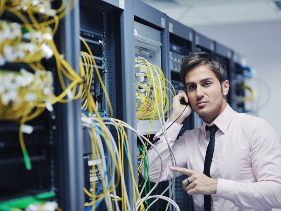 7 Undeniable Benefits of Managed IT Services - Down to Earth Technology